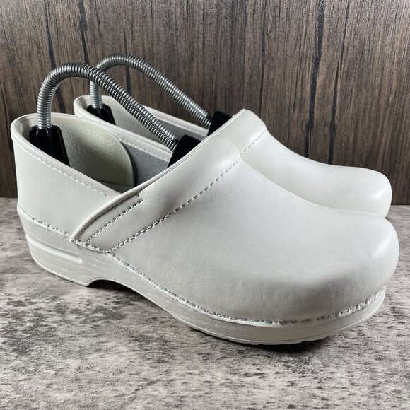 Dansko | Shoes | Dansko Professional White Leather Nursing Clogs Womens ...